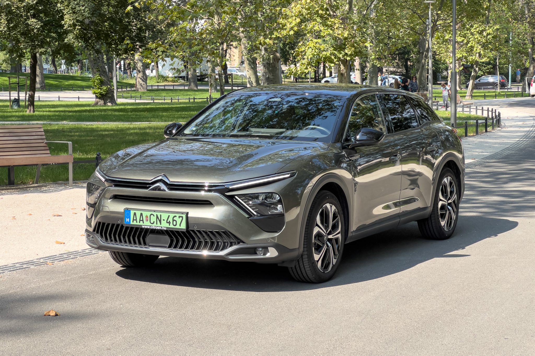 Villámteszt: Citroën C5X plugin hibrid - Villanyautósok