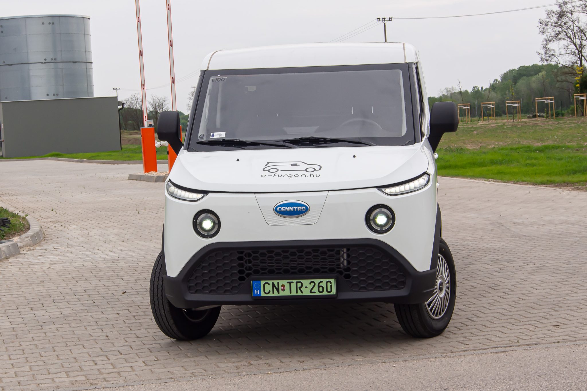 Elektromos teherautó teszt: Cenntro Logistar 260 - Villanyautósok