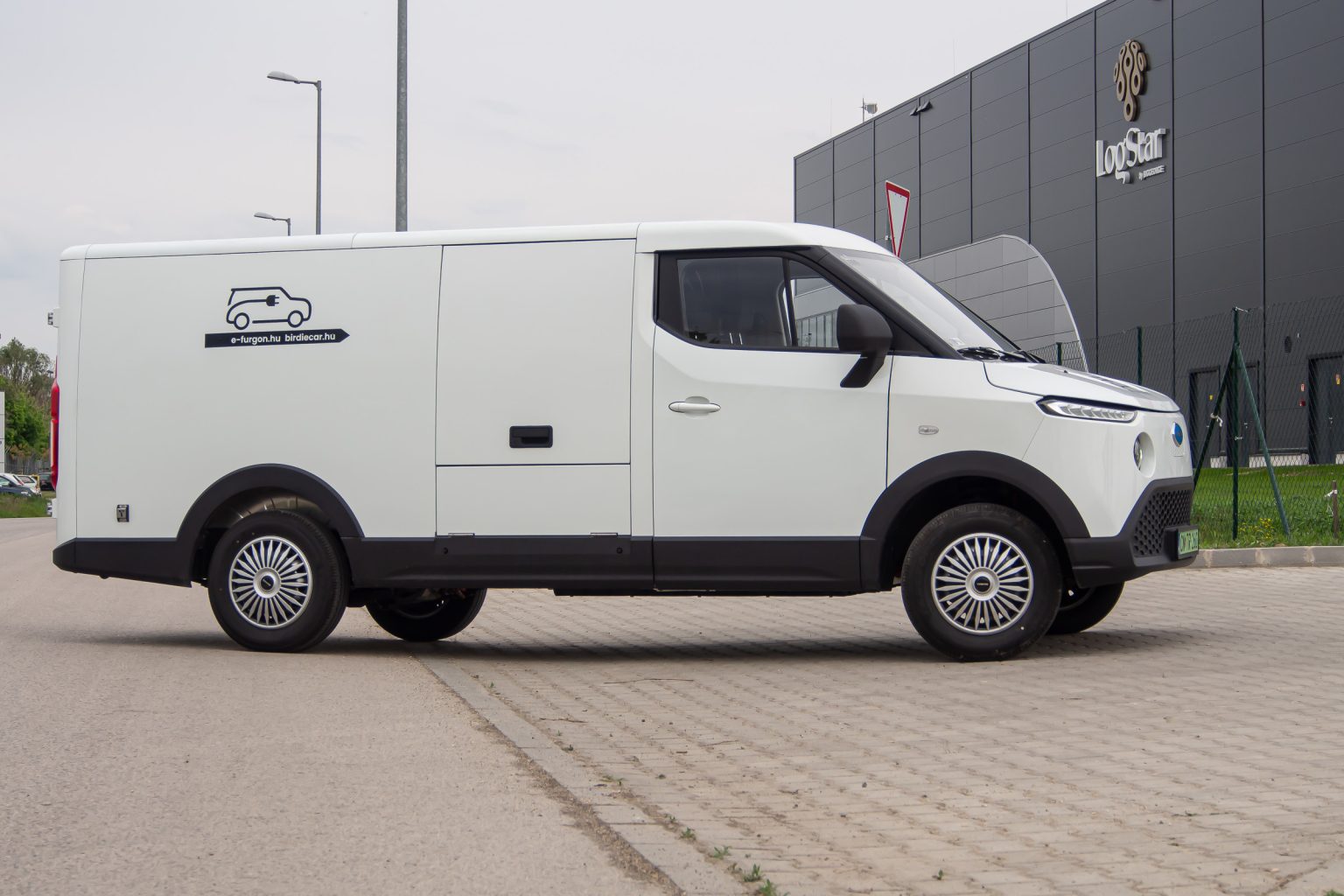 Elektromos teherautó teszt: Cenntro Logistar 260 - Villanyautósok