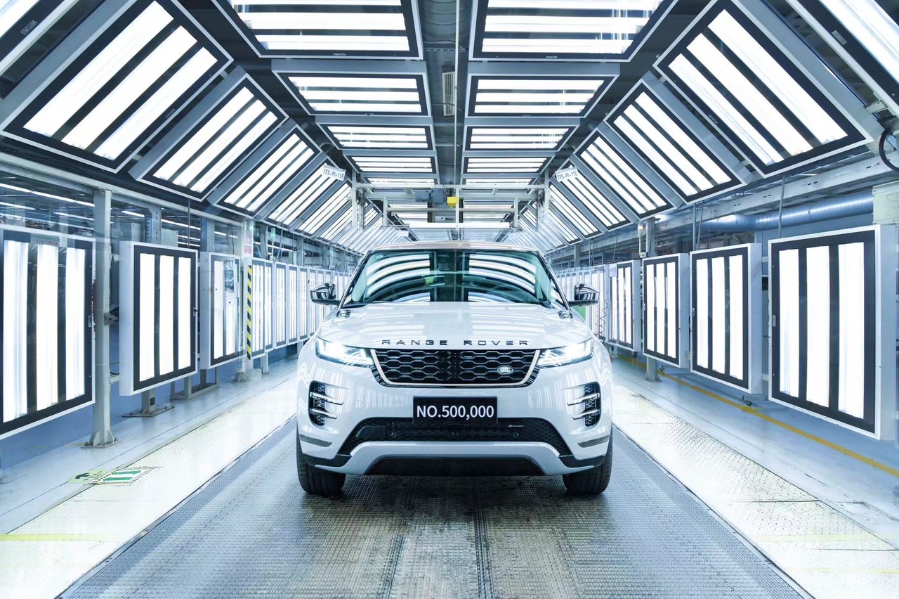 Freelander néven jönnek a JLR és a Chery közös villanyautói ...